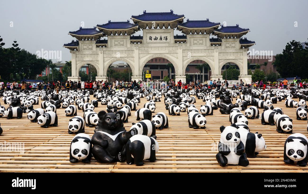 The panda world tour hits Chiang Kai Shek memorial hall in Freedom ...