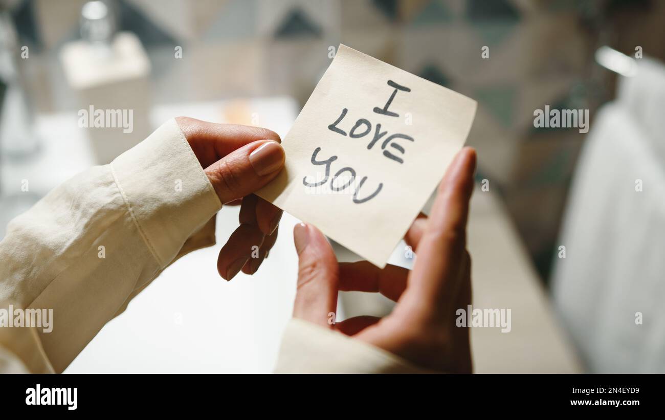 I love you sign on post-it note Stock Photo - Alamy