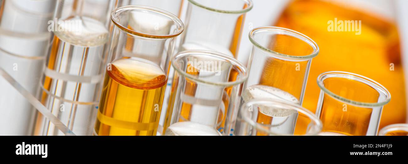 Scientific glassware hi-res stock photography and images - Alamy