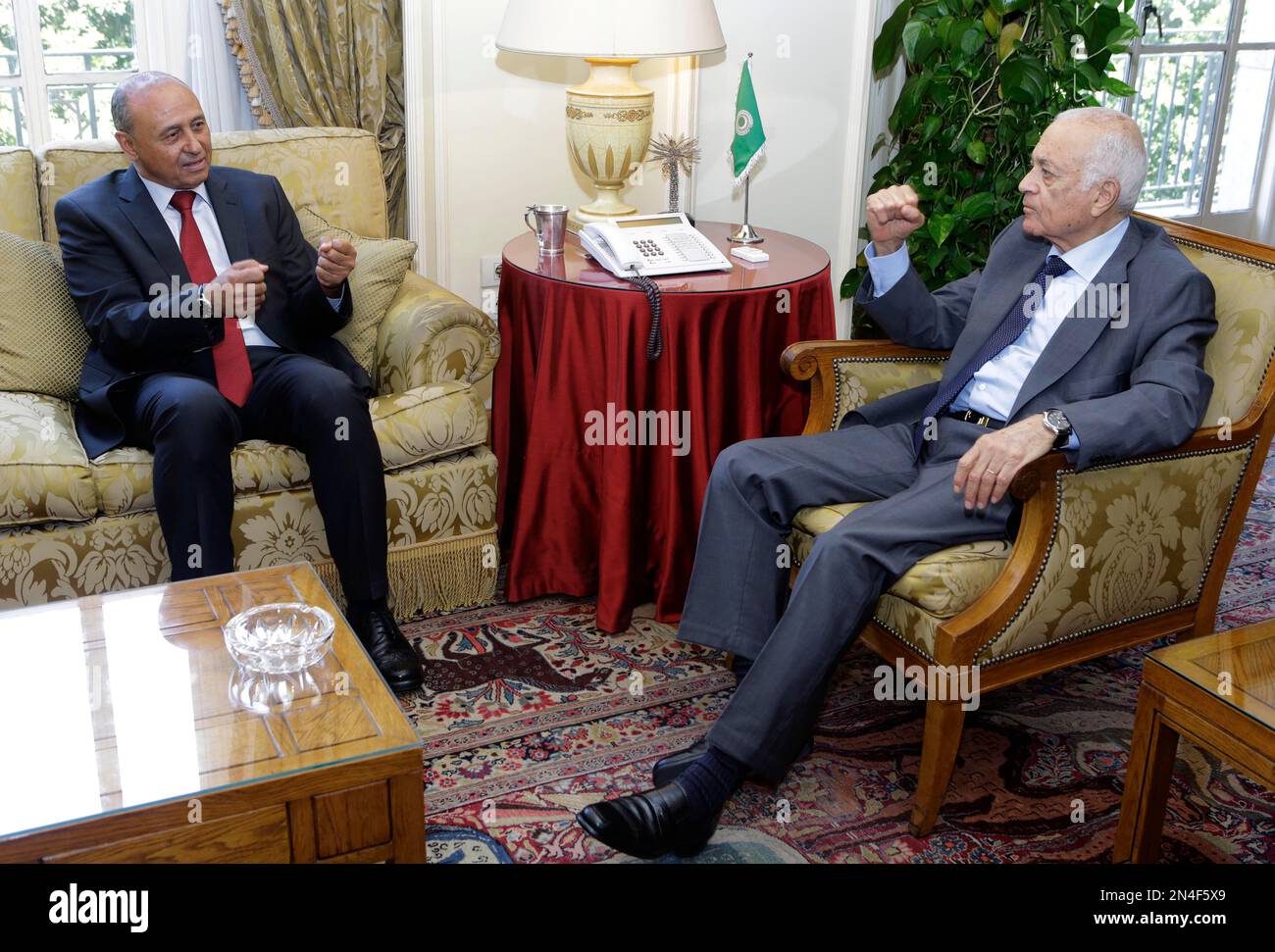 Arab League Secretary General Nabil Elaraby, right, meets with Libyan ...