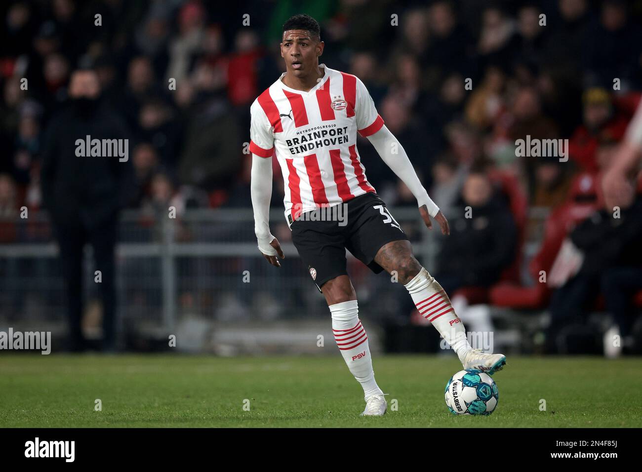 EINDHOVEN - Patrick van Aanholt of PSV Eindhoven during the round of 16 ...