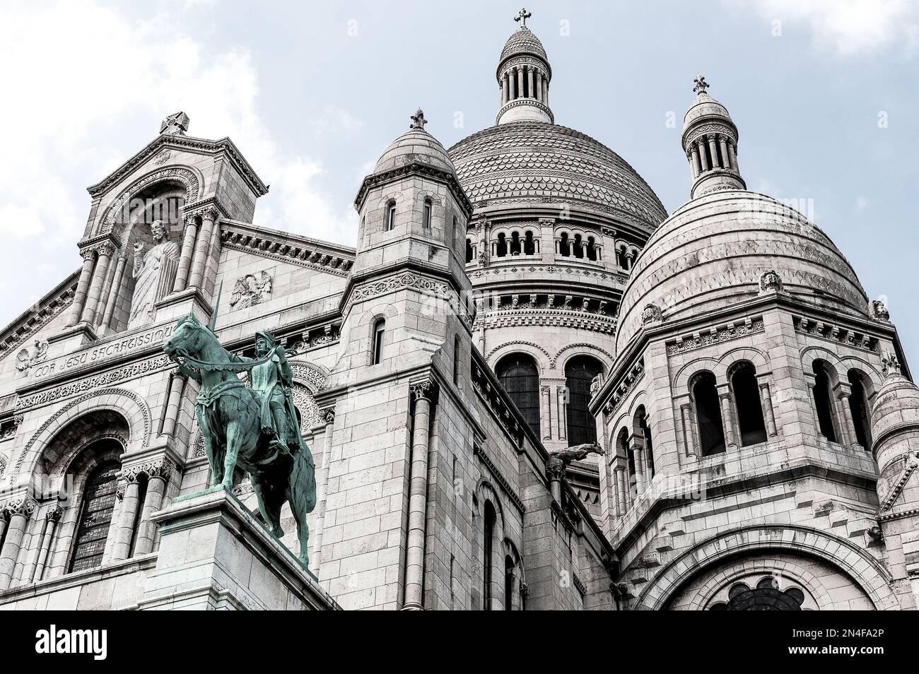 Paris in May, what a beautiful City in France. Arts, history and Love ...