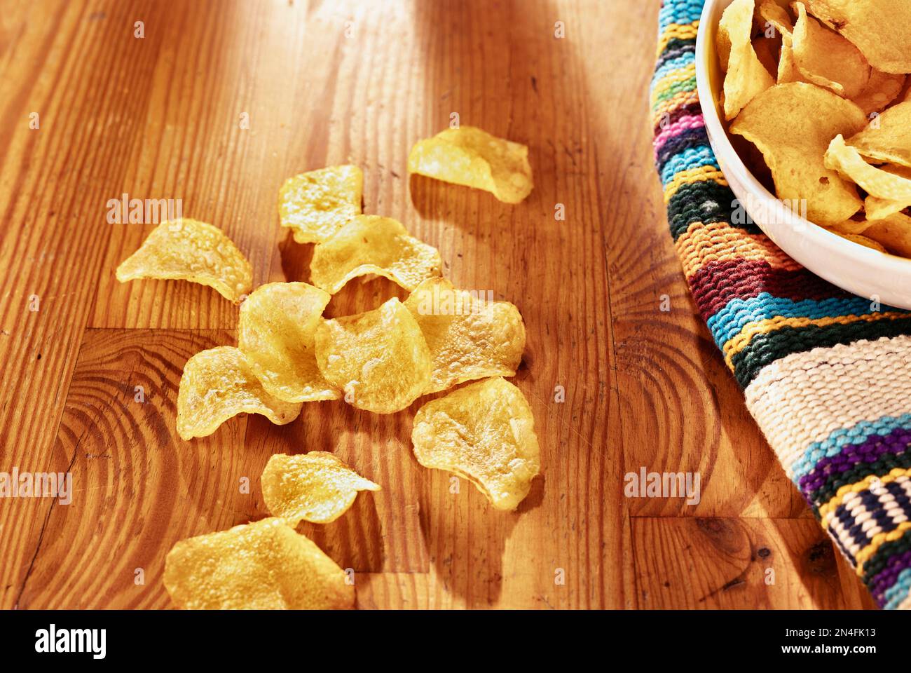 Potato chips bowl table hi-res stock photography and images - Alamy