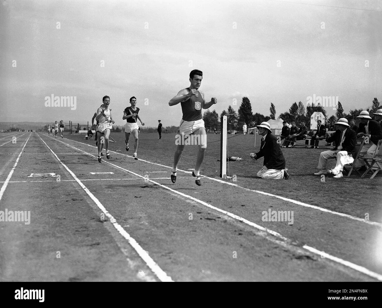 FILE - In a May 20, 1939 file photo, Louis Zamperini of he University ...