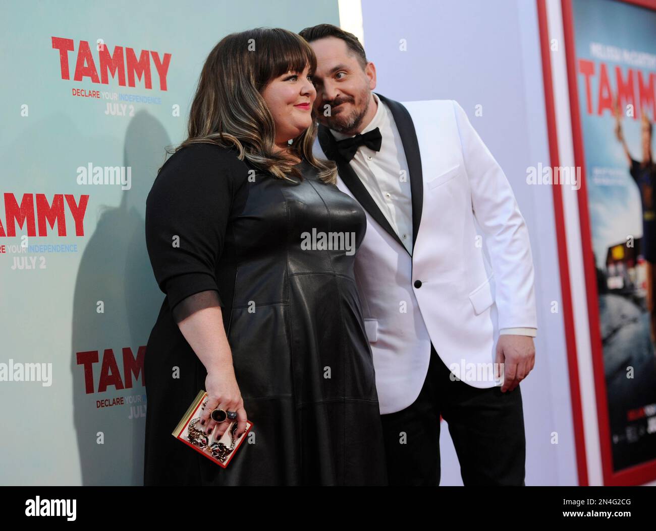 Melissa McCarthy, left, and Ben Falcone arrive at the Los Angeles ...