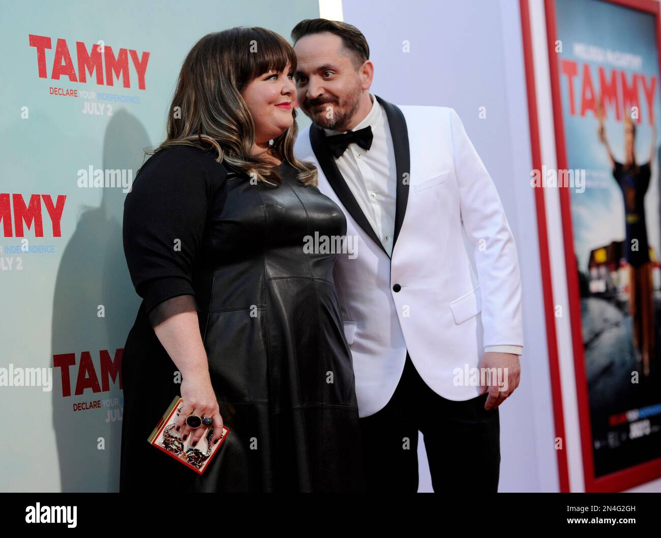 Melissa McCarthy, left, and Ben Falcone arrive at the Los Angeles ...