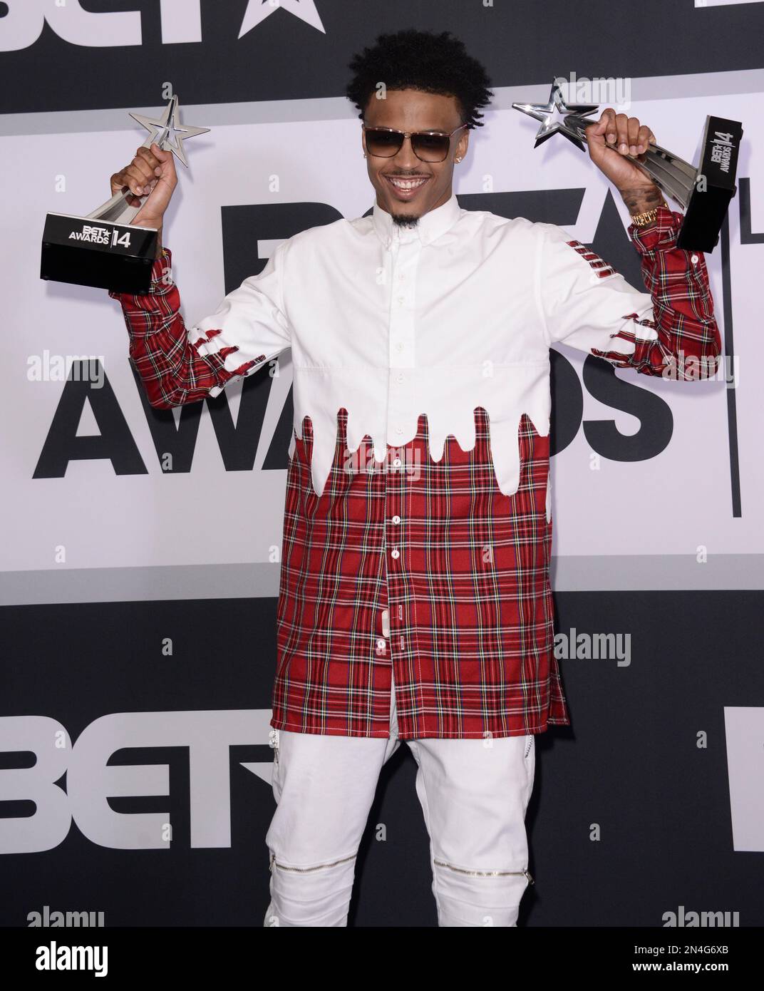 August Alsina, winner of the viewers choice award for “I Luv This ...