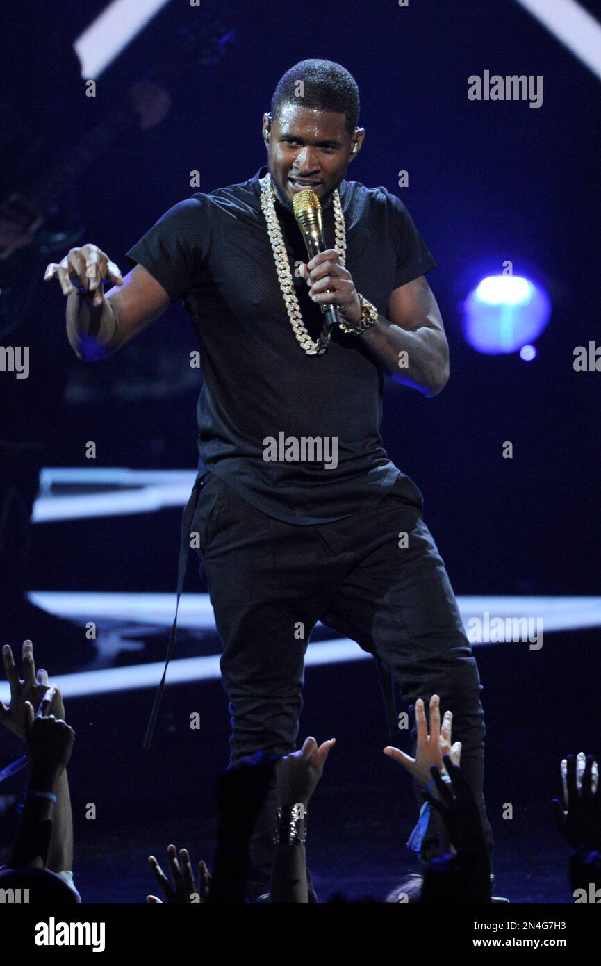 Usher performs at the BET Awards at the Nokia Theatre on Sunday, June ...