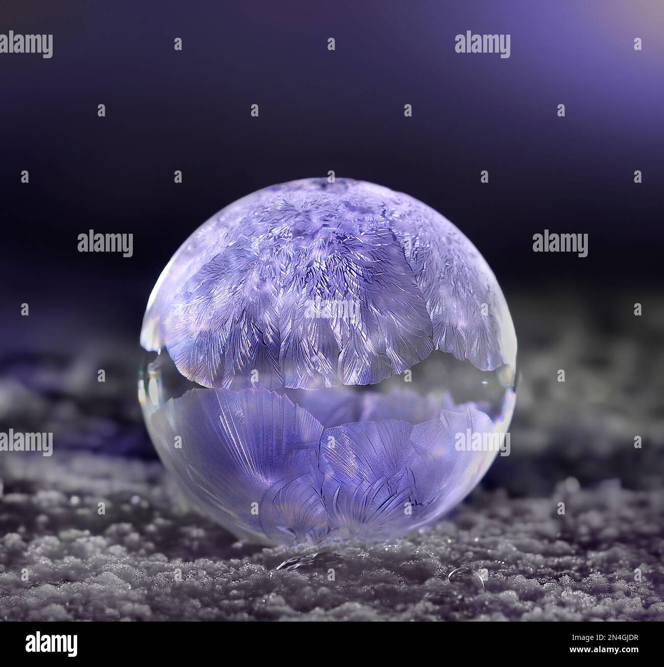 Frozen bubble, soap bubble in the frost Stock Photo - Alamy