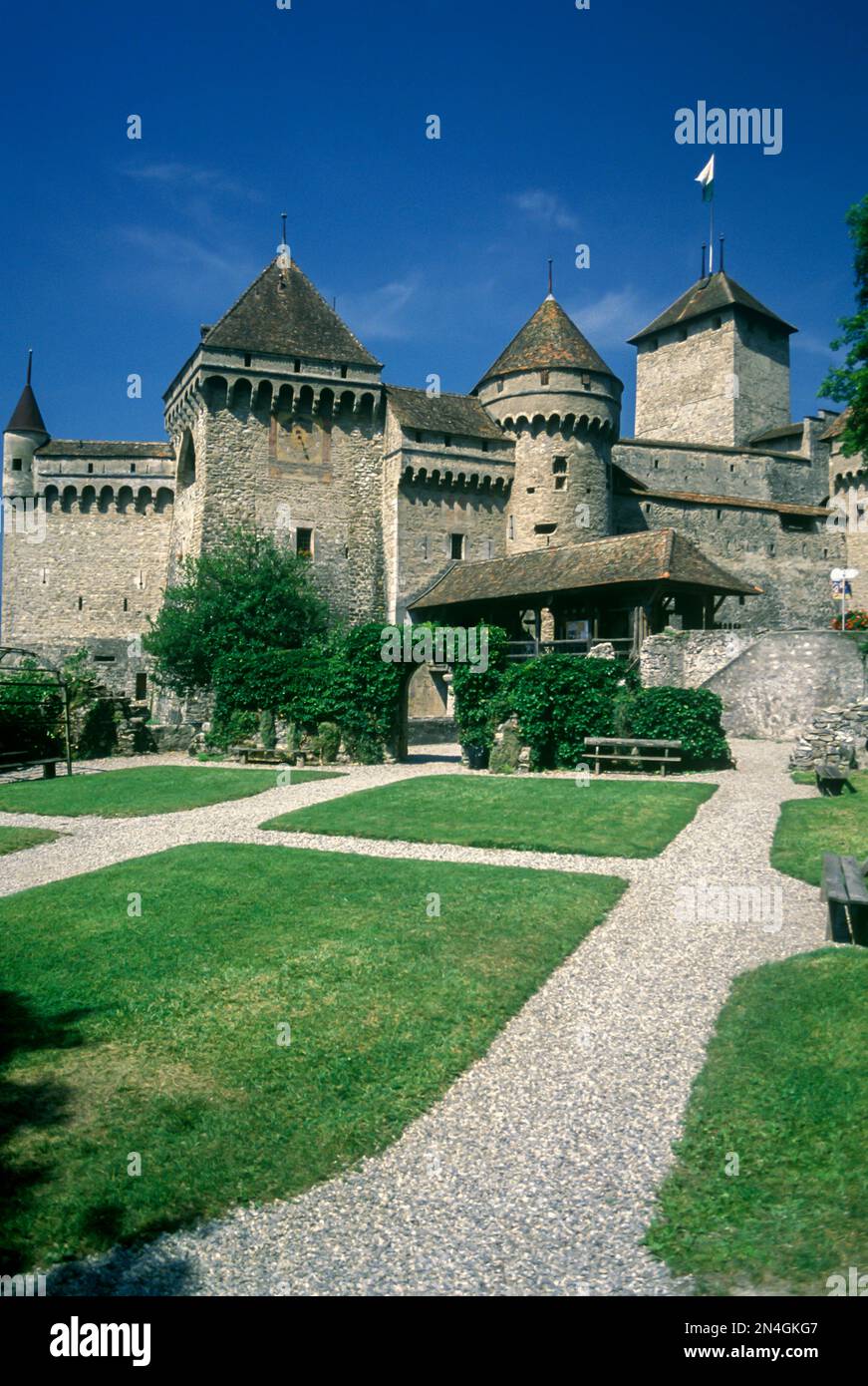 CHATEAU CHILLON MONTREUX VAUD SWITZERLAND Stock Photo - Alamy