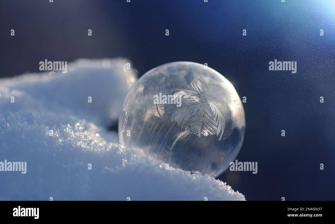 Frozen bubble, soap bubble in the frost Stock Photo - Alamy