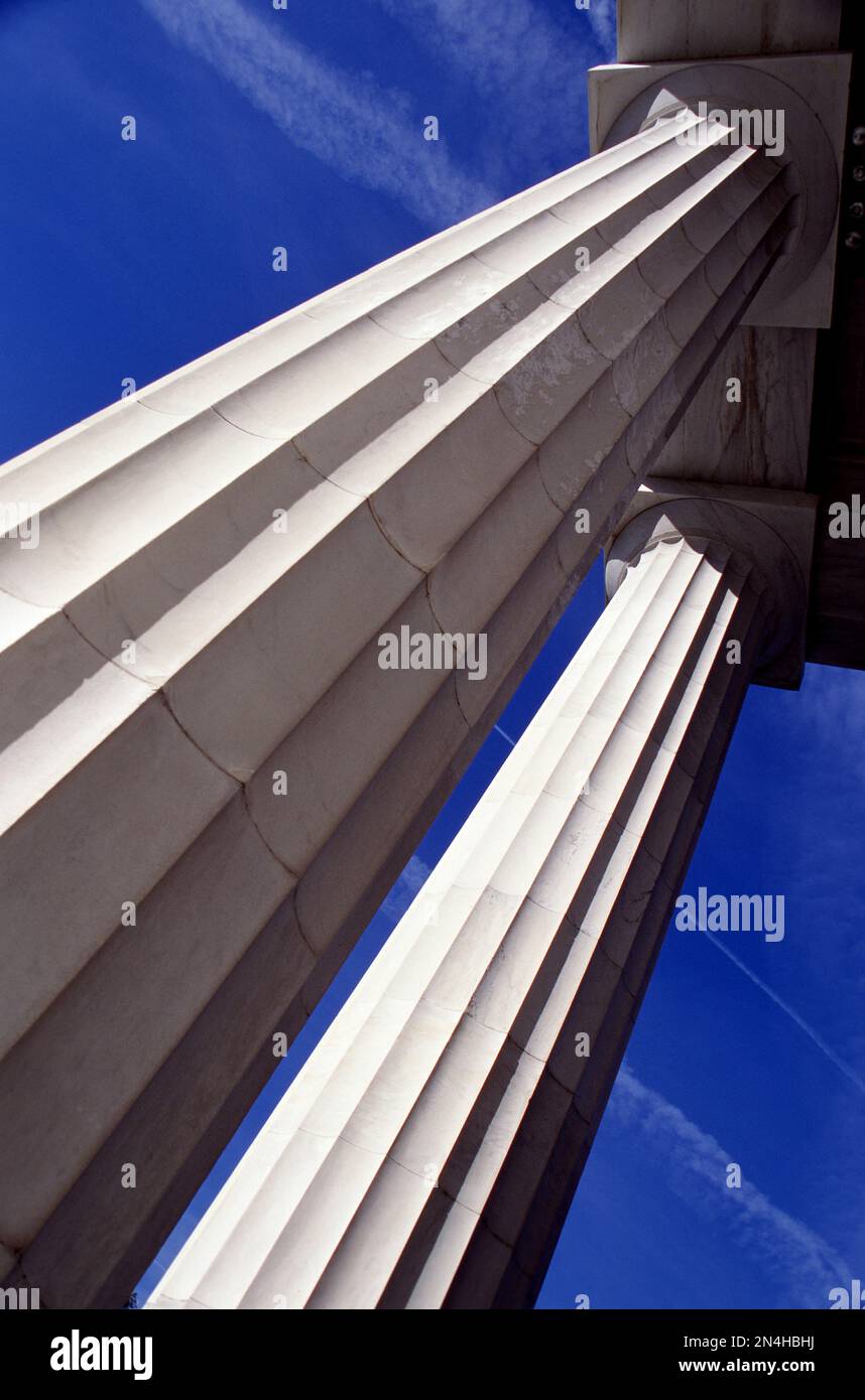 Low, wide angle view of the Doric columns of the Lincoln Memorial ...