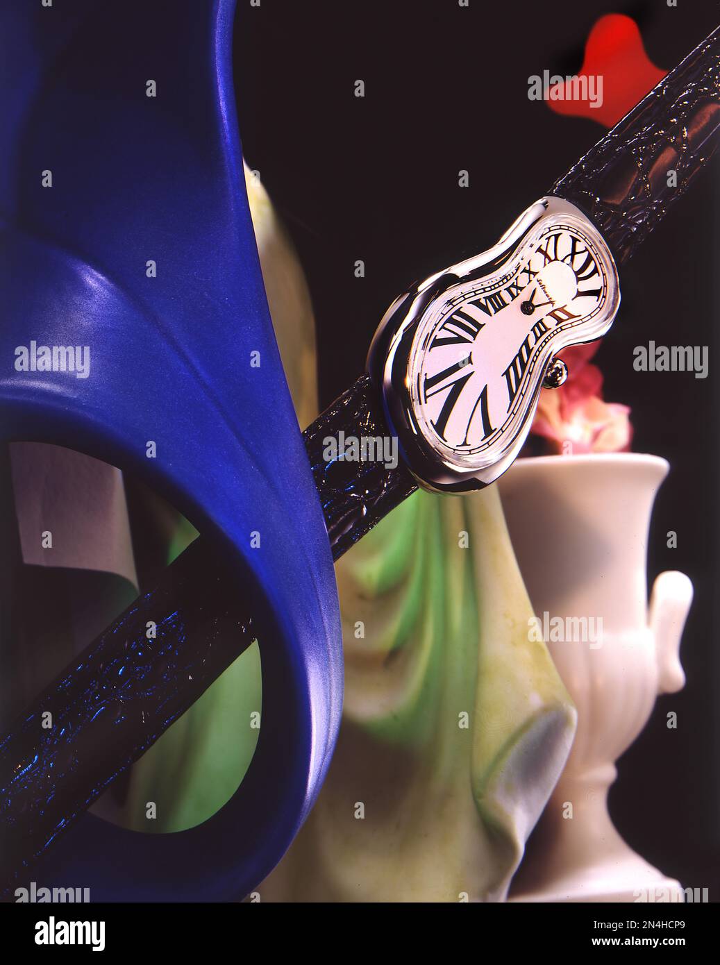 Dali clock hi-res stock photography and images - Alamy