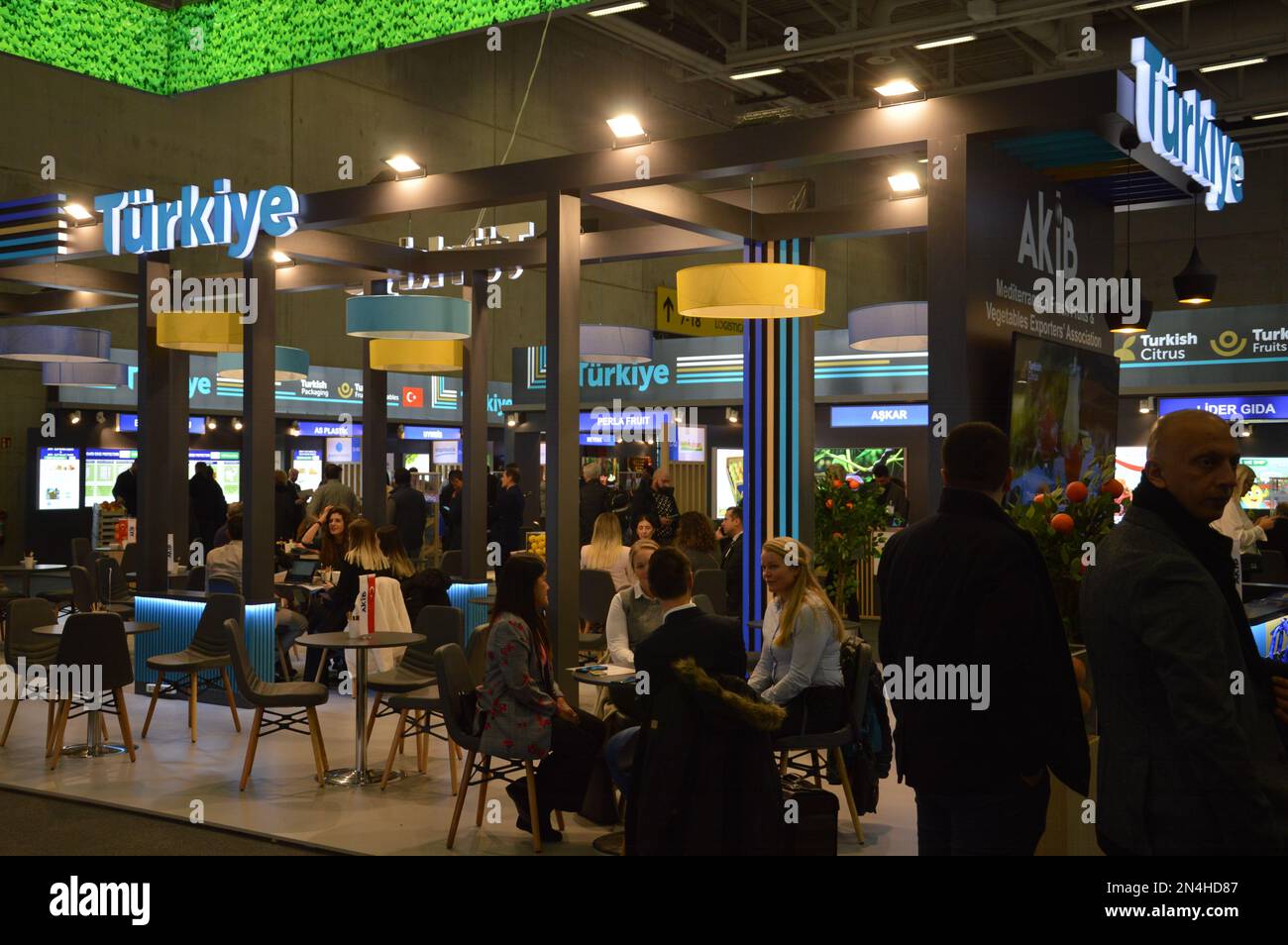 Fruitnet hi-res stock photography and images - Alamy