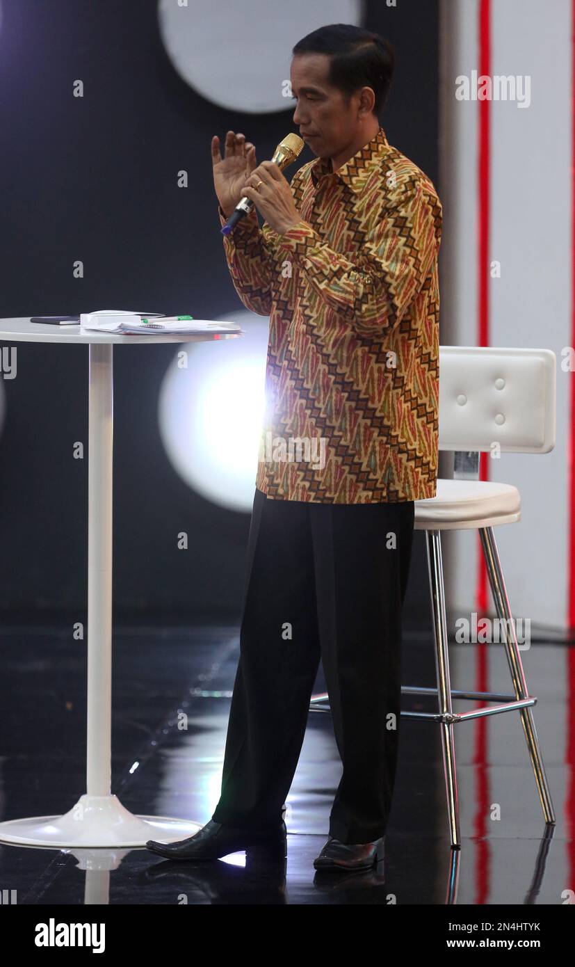 Indonesian presidential candidate Joko Widodo deliver his speech during ...