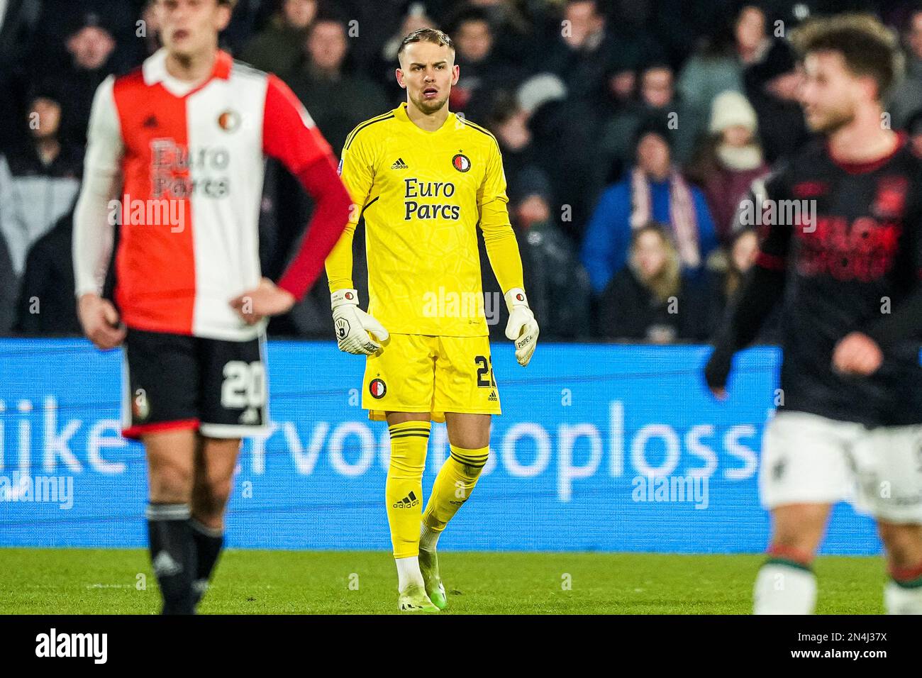 Rotterdam - Feyenoord keeper Timon Wellenreuther reacts to the 0-1 ...