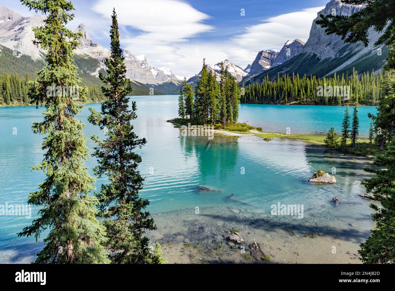 One of the most famous locations in Canada, this is Spirit Island in ...