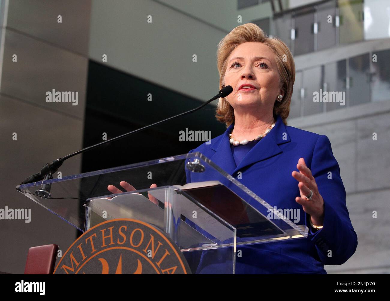 The Honorable Hillary Rodham Clinton speaks at a ceremony honoring ...