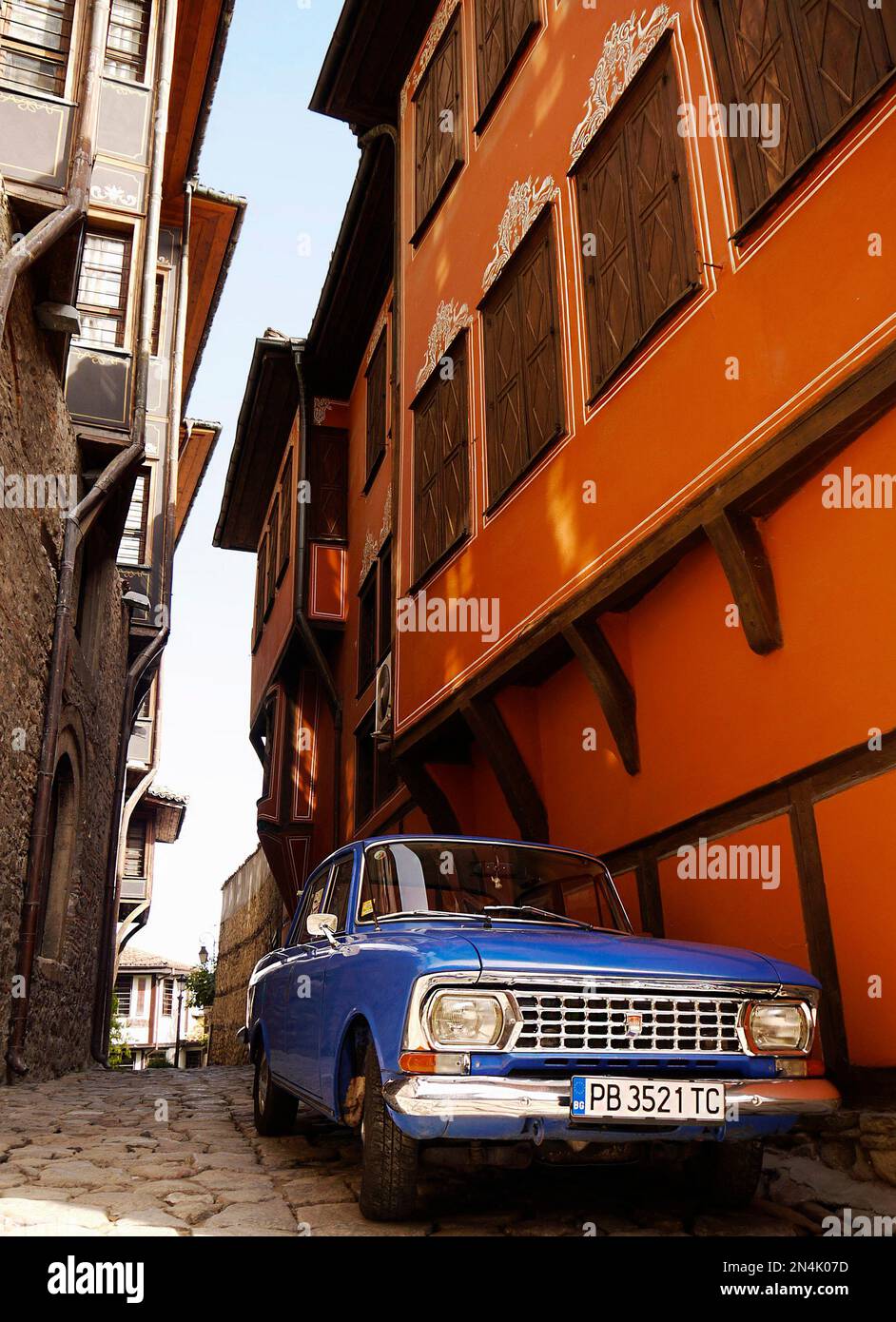 Blue moskvitch hi-res stock photography and images - Alamy