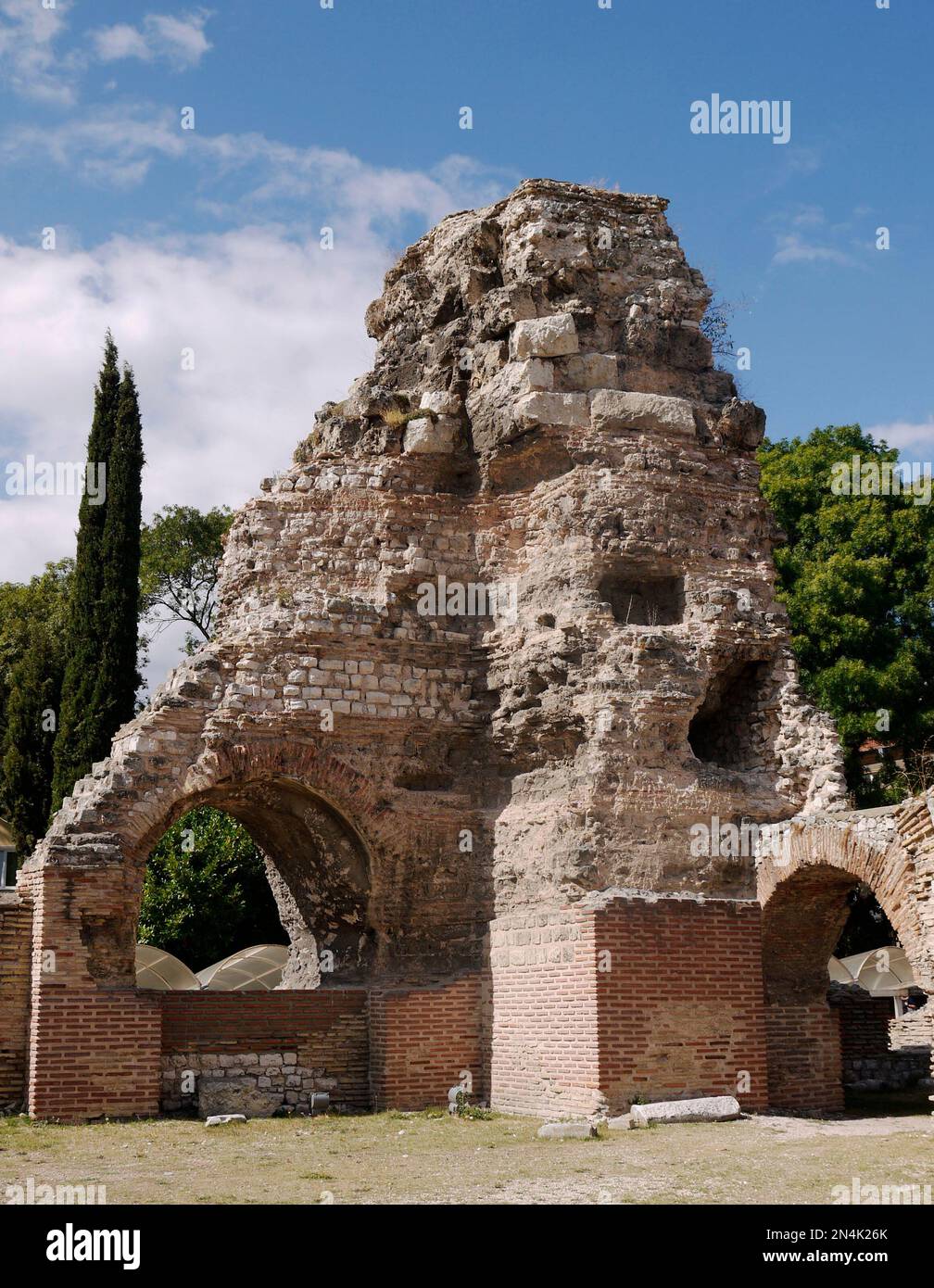 Remains ancient roman thermae hi-res stock photography and images - Alamy