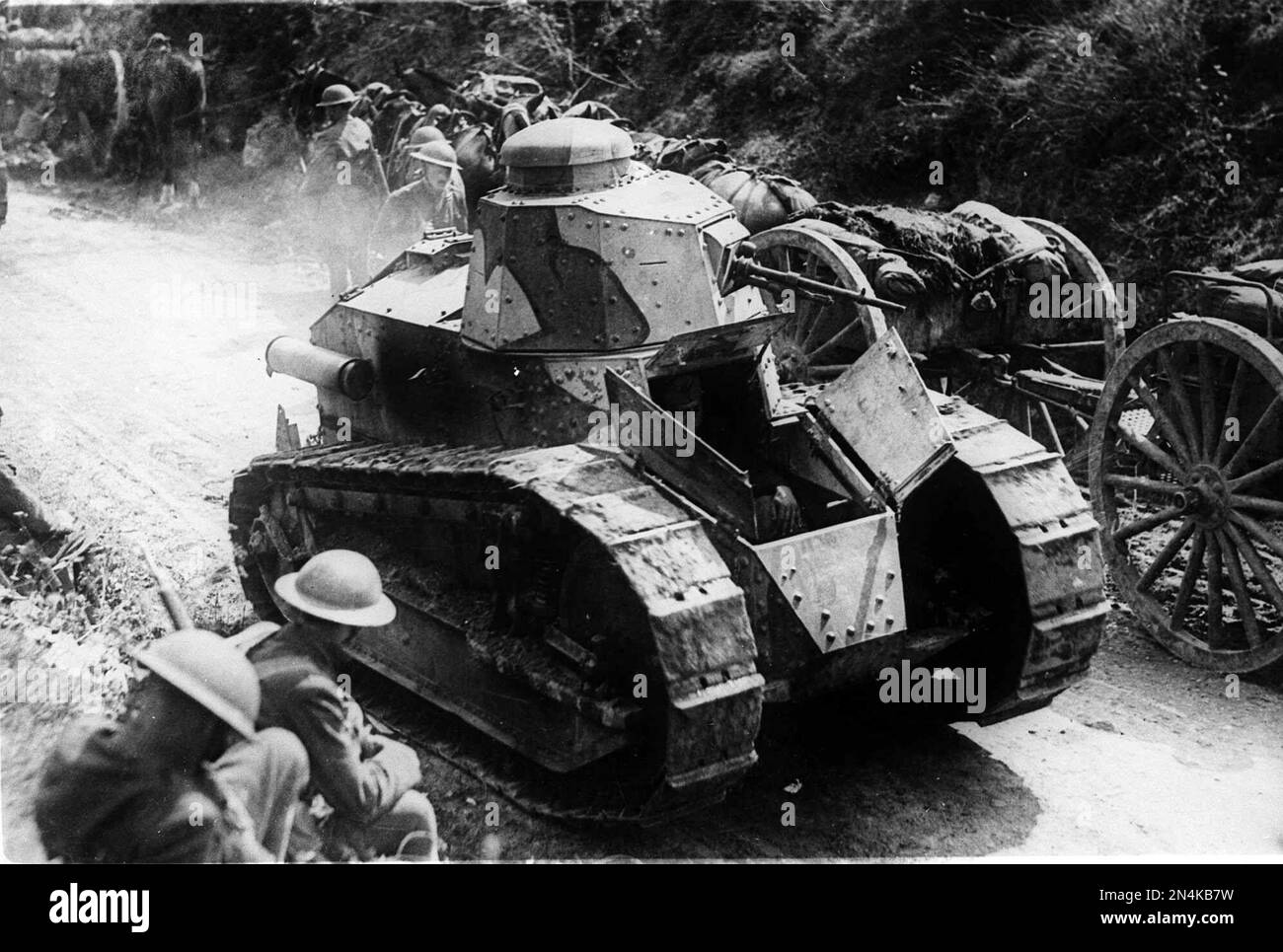 EIGHTY FIVE OF ONE HUNDRED PHOTOS WORLD WAR ONE CENTENARY TIMELINE - In ...