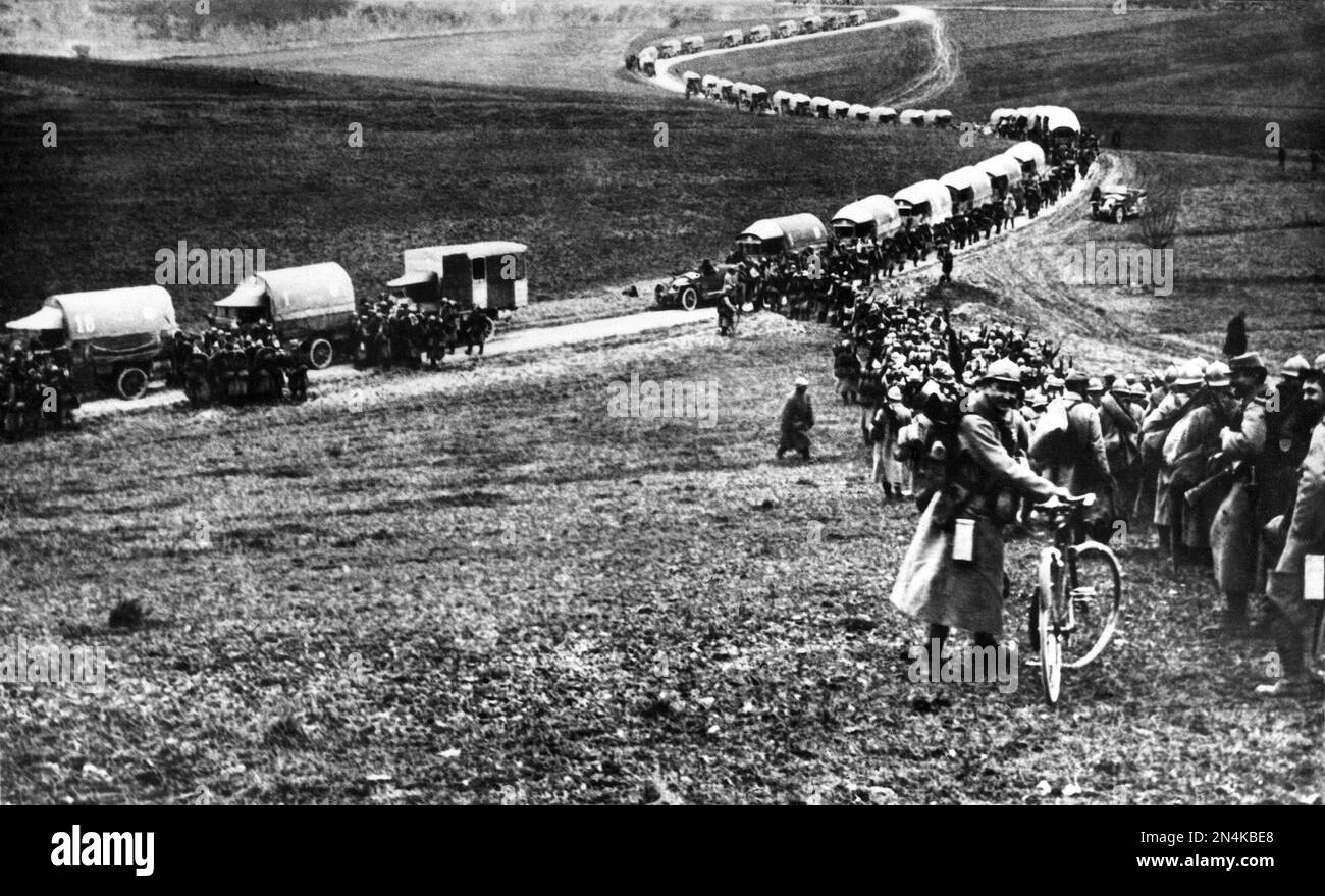 FORTY FIVE OF ONE HUNDRED PHOTOS WORLD WAR ONE CENTENARY TIMELINE - In ...