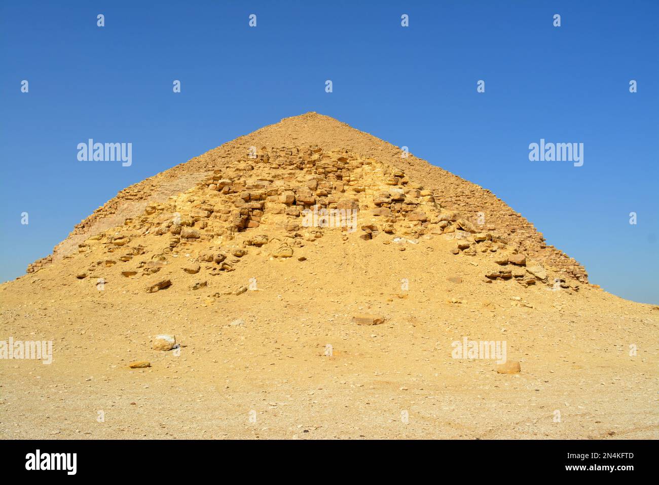 The satellite and the bent pyramids, Satellite one is located 55 meters ...