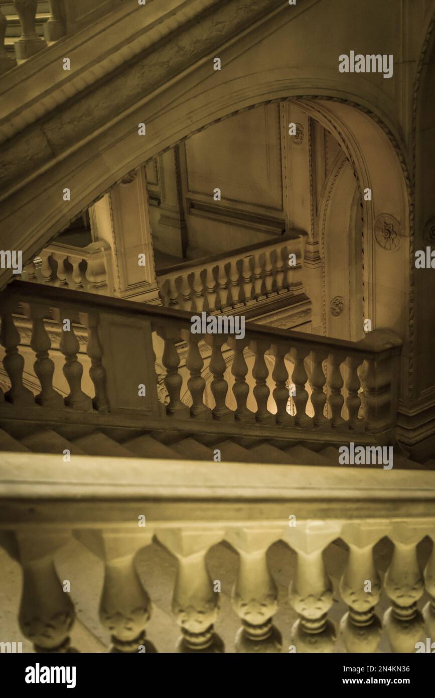 Architectural detail of staircase, Louvre Museum, the world's most ...