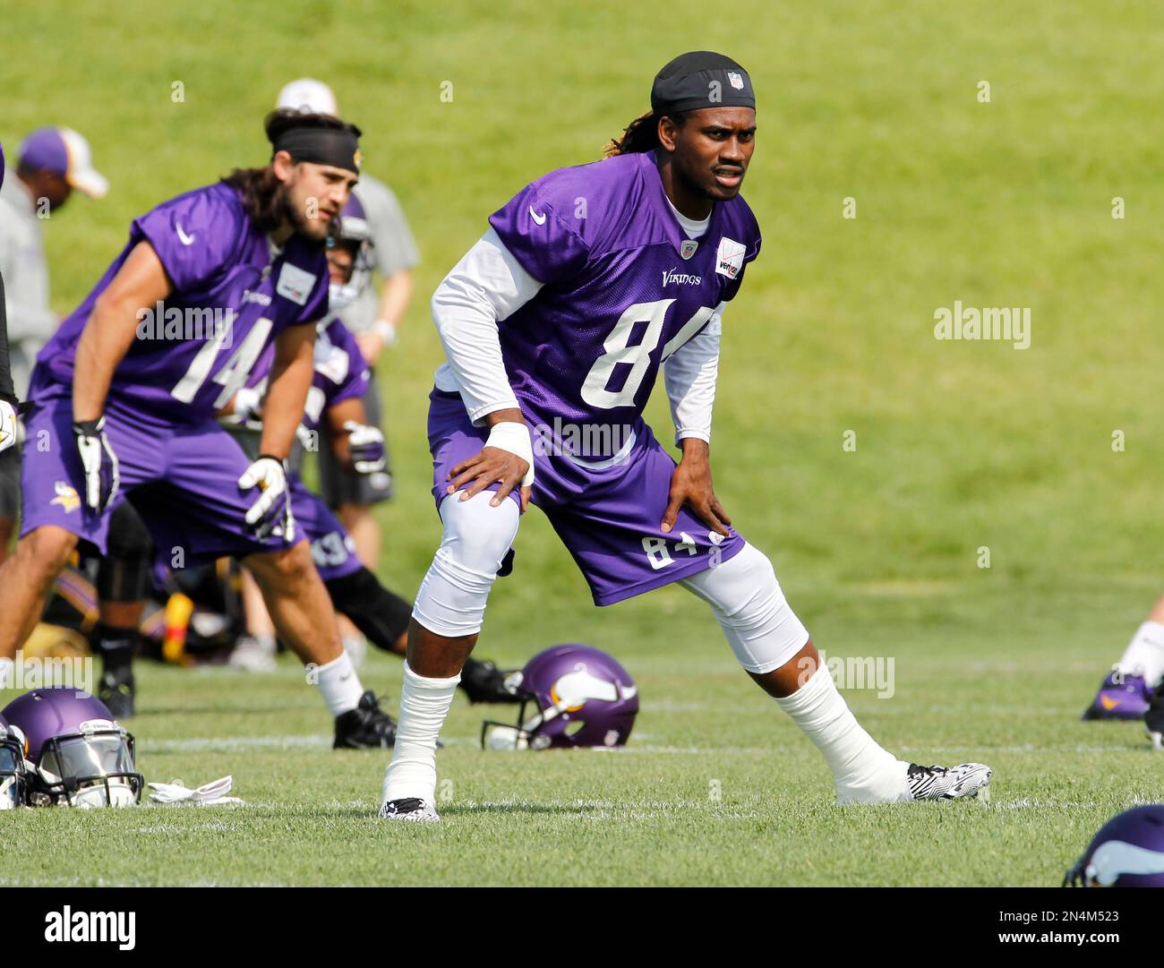 Minnesota Vikings wide receiver Cordarrelle Patterson (84) stretches ...