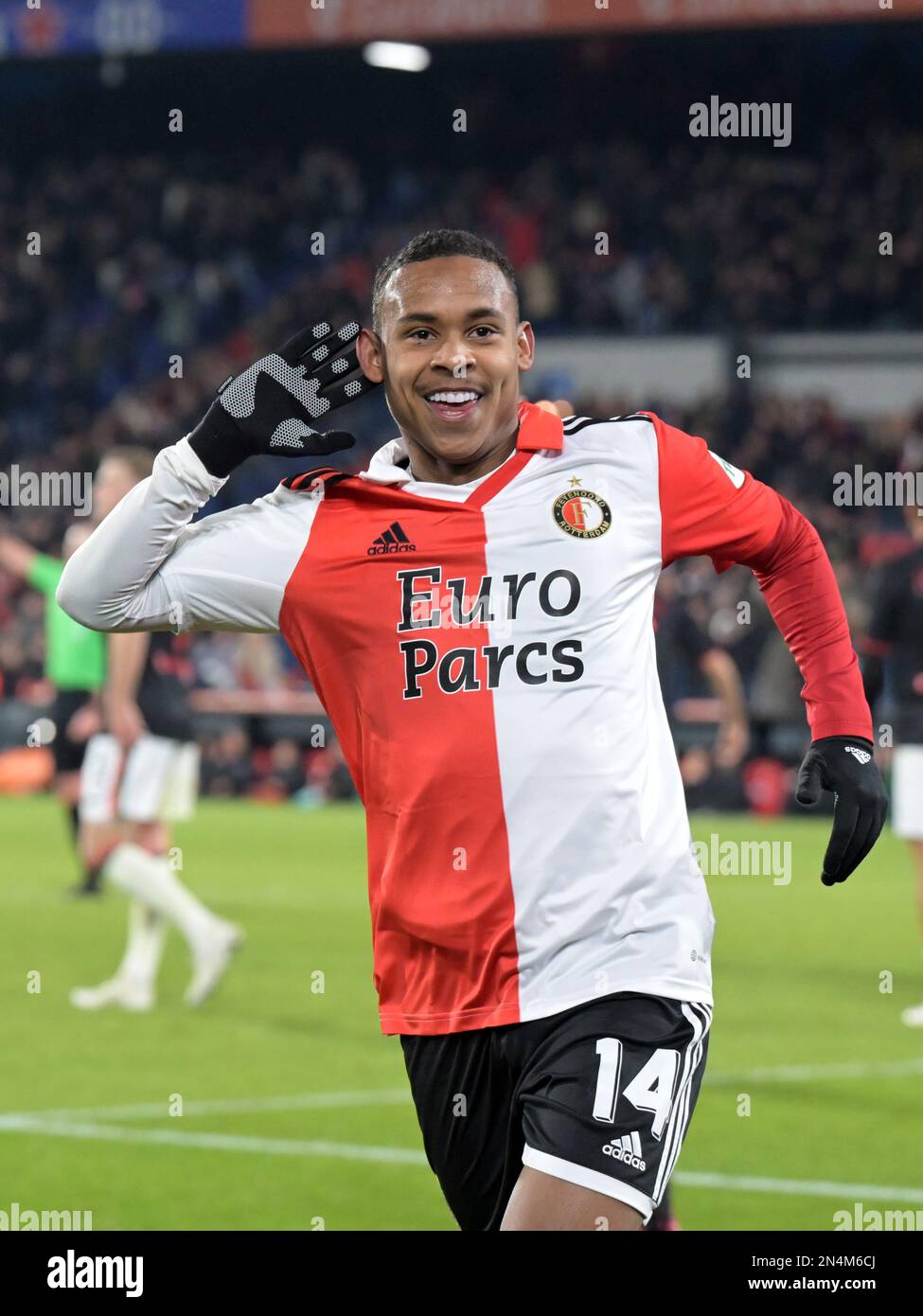 ROTTERDAM - Igor Paixao of Feyenoord celebrates the 2-2 during the ...