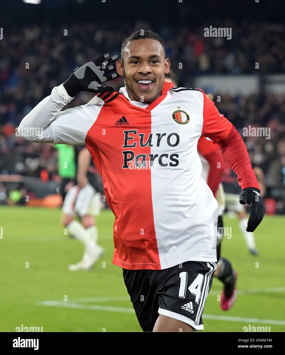 ROTTERDAM - Igor Paixao of Feyenoord celebrates the 2-2 during the ...