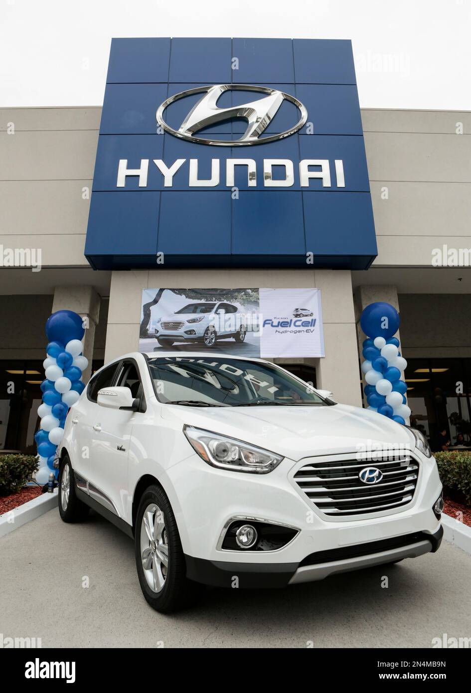 IMAGE DISTRIBUTED FOR HYUNDAI - Tustin Hyundai celebrates the first ...