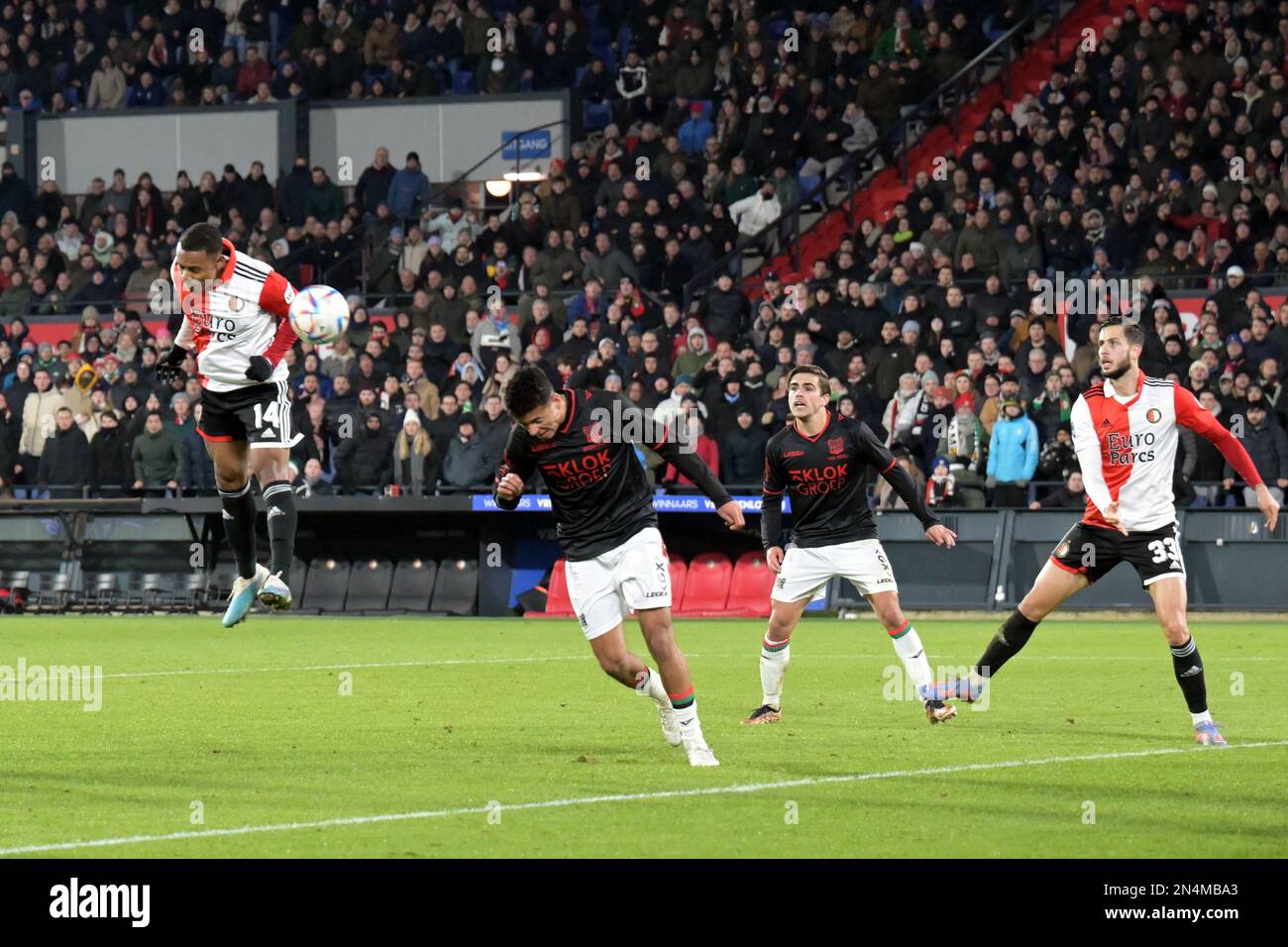ROTTERDAM - Igor Paixao of Feyenoord scores the 2-2 during the round of ...