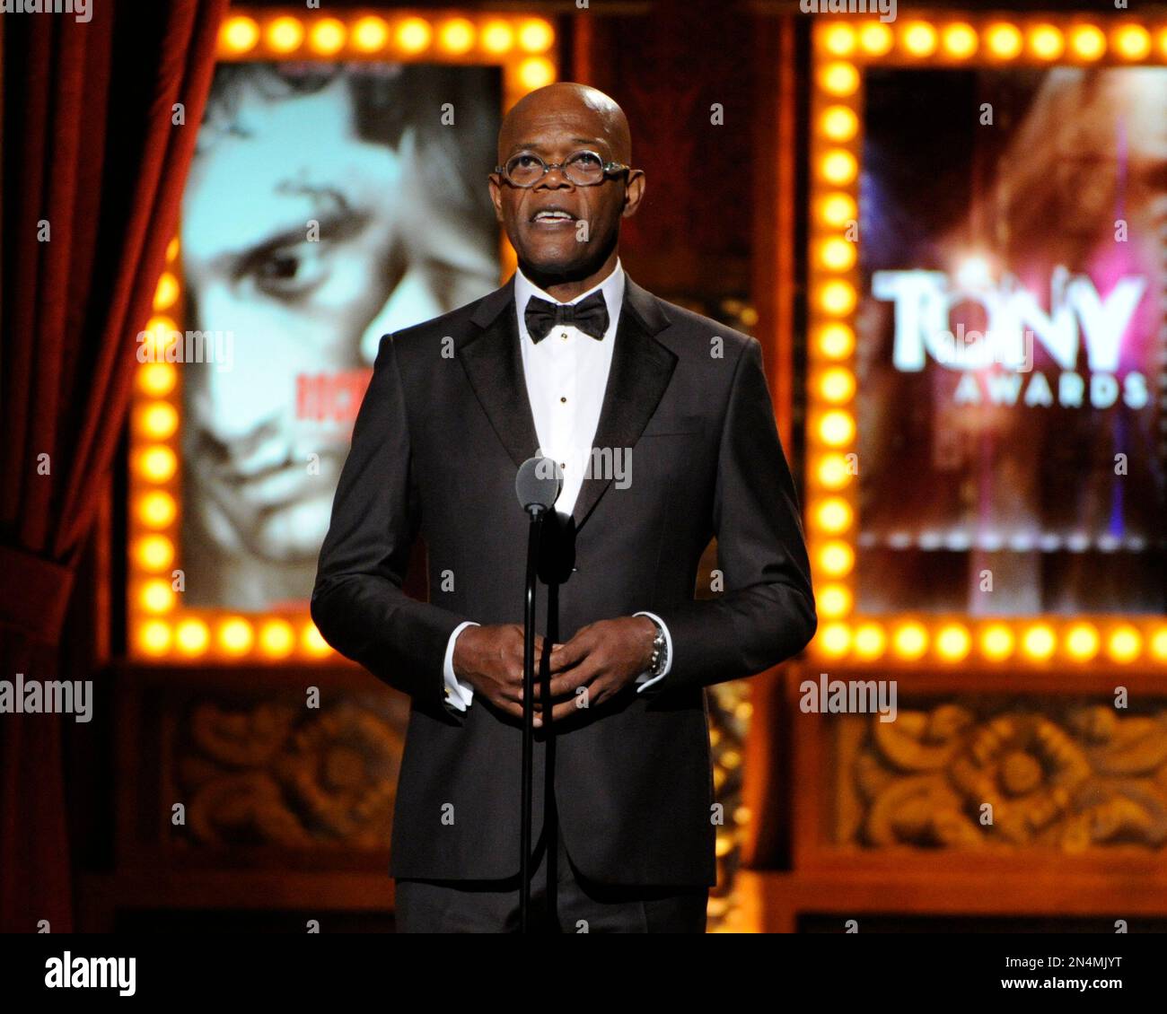 Samuel L. Jackson announces a performance by the cast of the musical ...