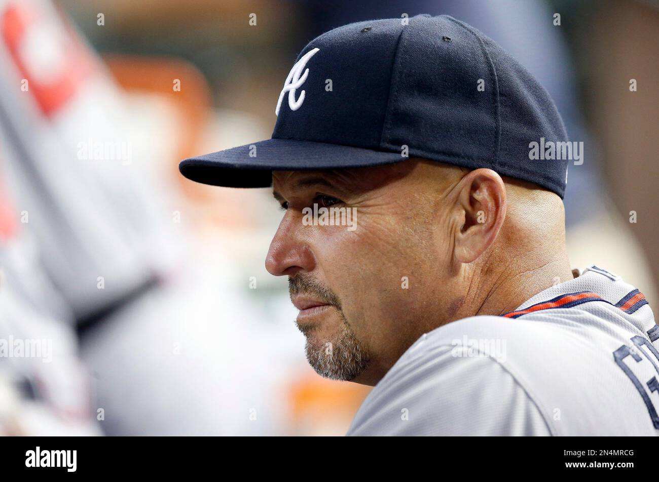 Atlanta Braves manager Fredi Gonzalez watches the Arizona Diamondbacks ...