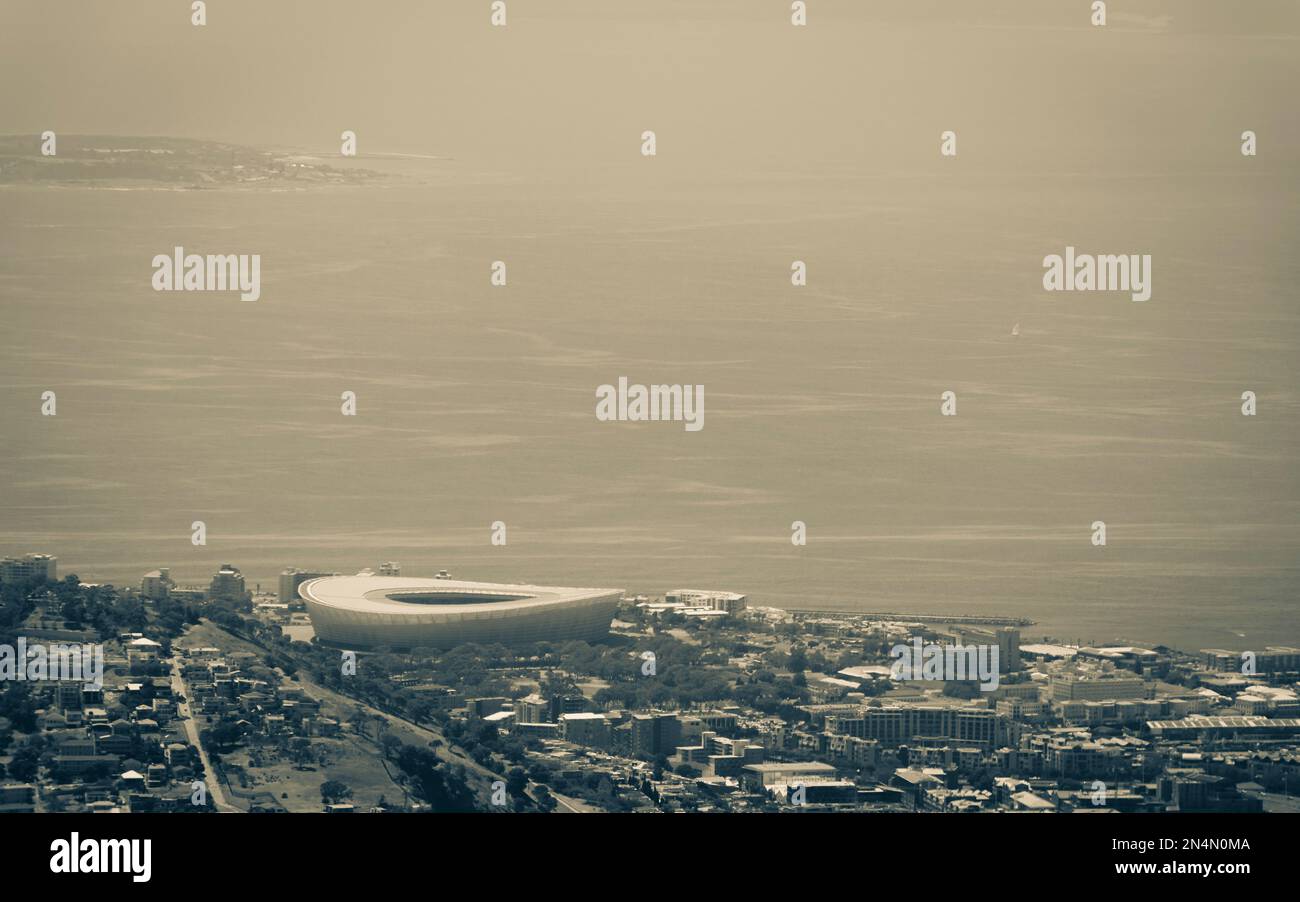 Panoramic views of the Cape Town coast, Robben Island and Cape Town ...