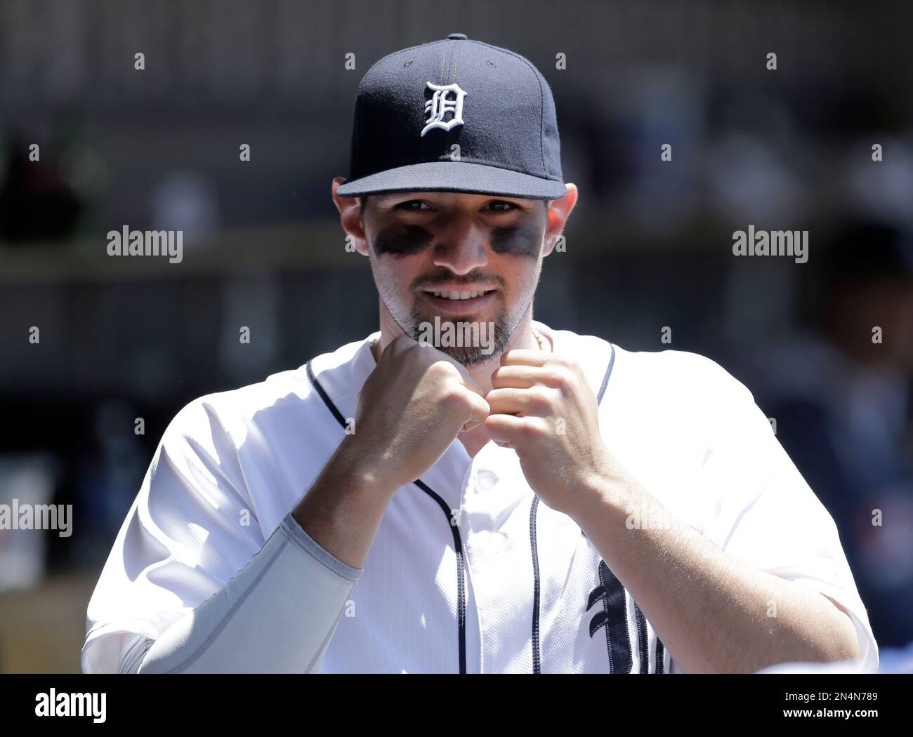 Detroit Tigers third baseman Nick Castellanos shadow boxes in the ...