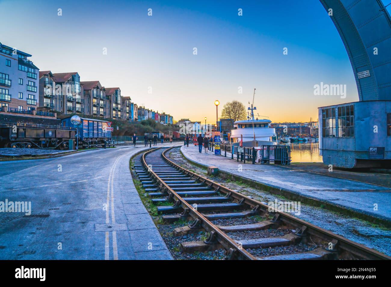 Old wharf warehouse wapping hi-res stock photography and images - Alamy