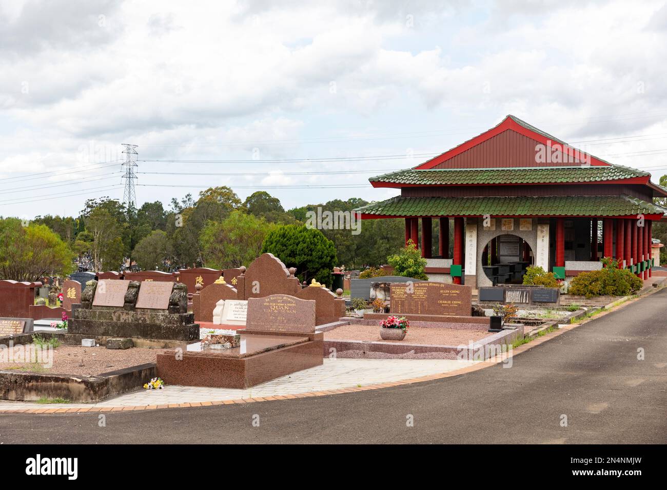 Chinese graves and headstones at Rookwood cemetery, Australia's largest ...
