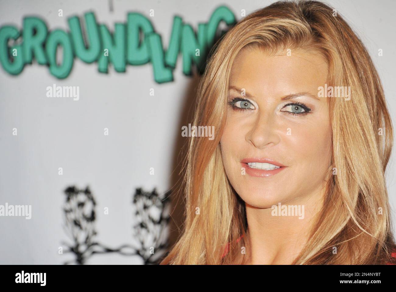 Allison Dunbar arrives at The Groundlings 40th Anniversary Gala at Hyde ...