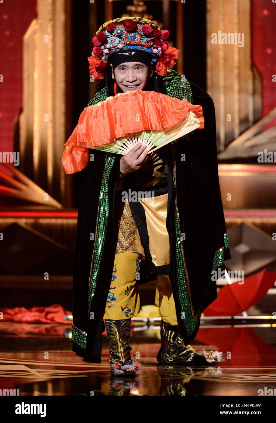 Master Zhao performs on stage at the Huading Film Awards at the Ricardo ...
