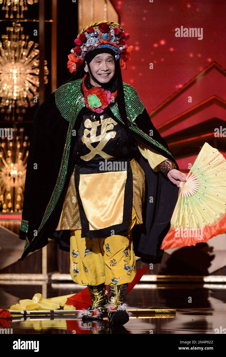 Master Zhao performs on stage at the Huading Film Awards at the Ricardo ...