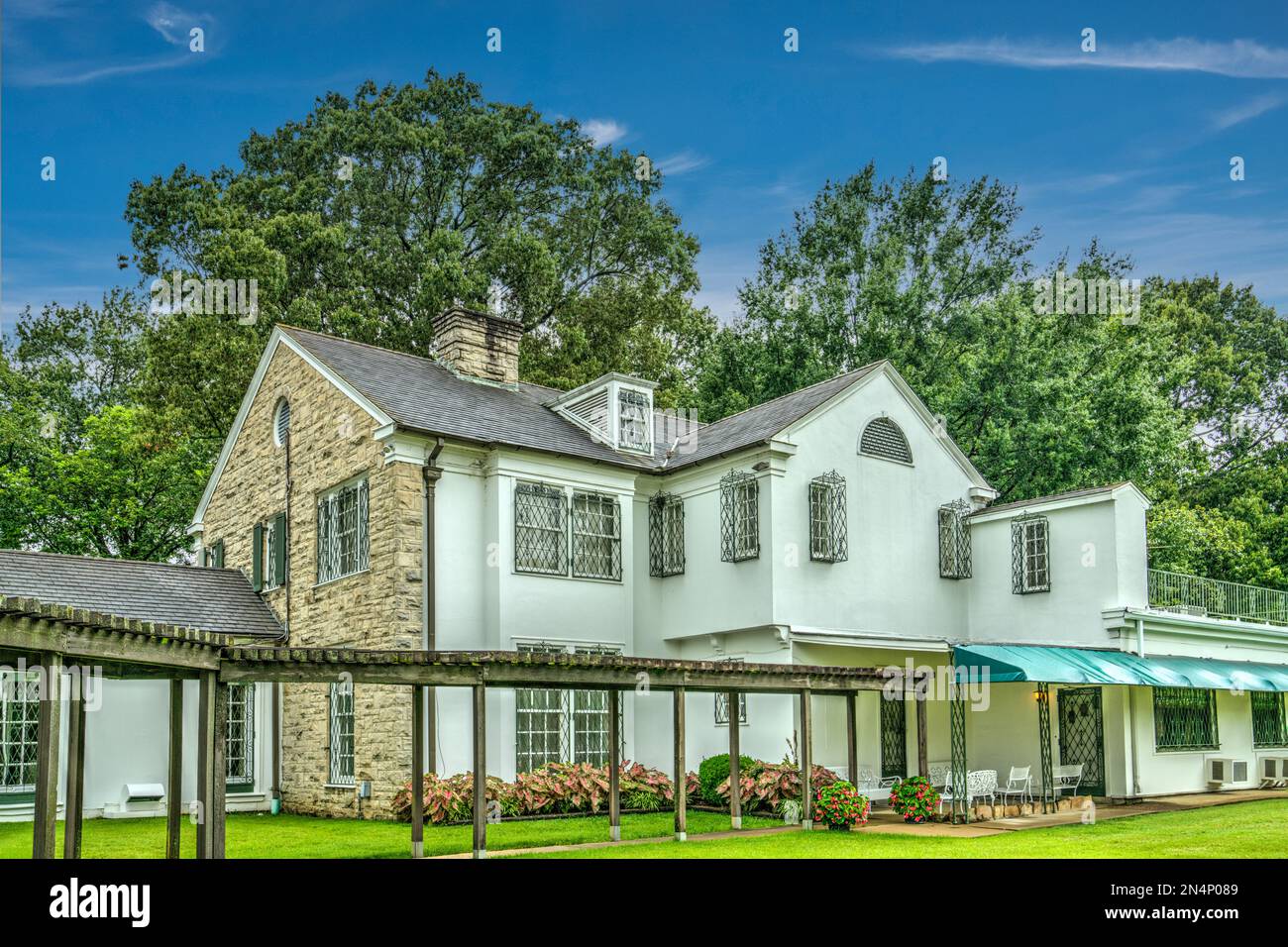 The rear of Graceland from its garden, the home of Elvis Presley in ...