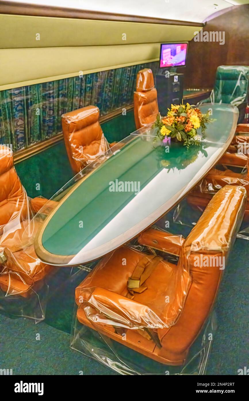 Interior of the house of elvis presley hi-res stock photography and ...