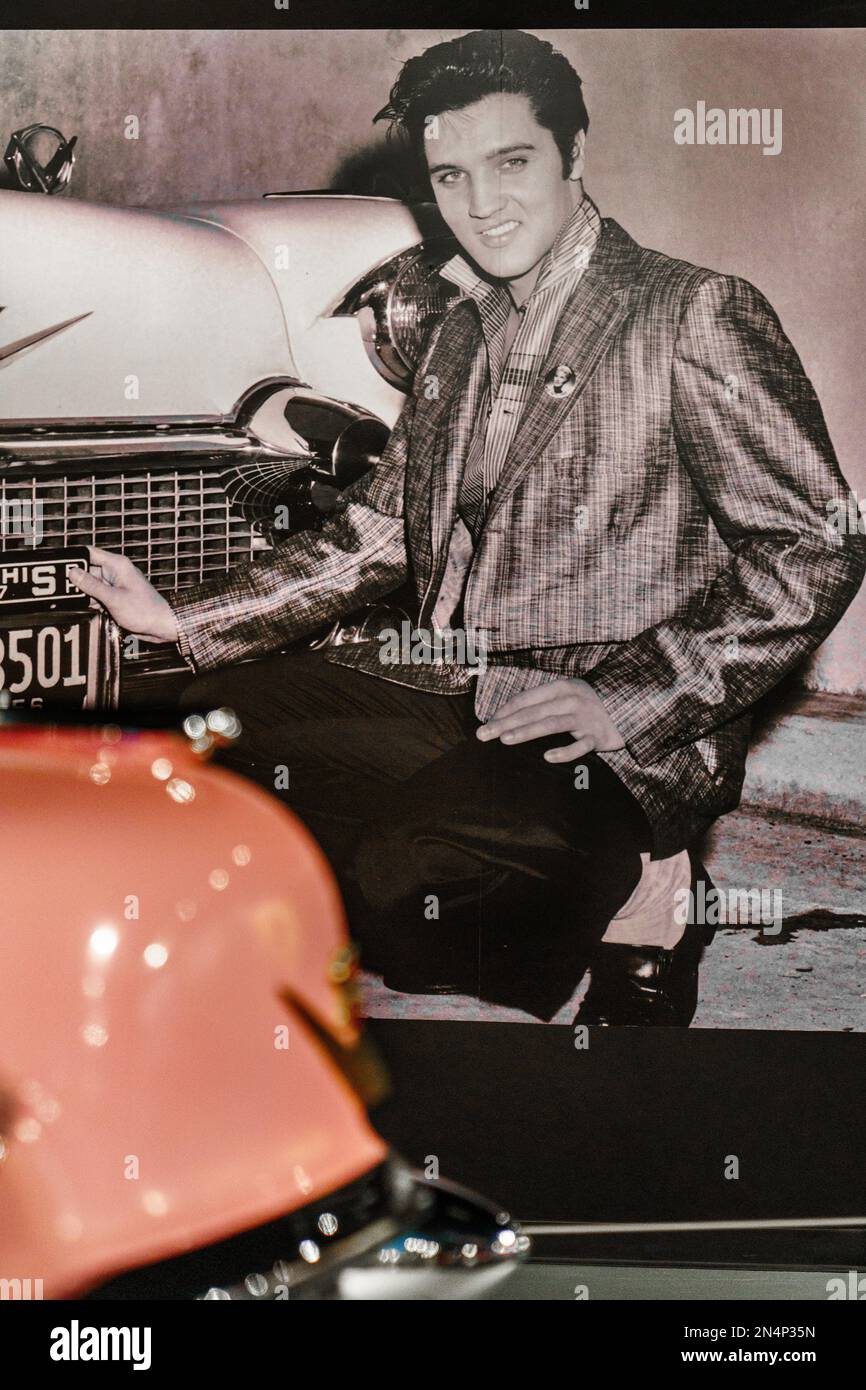 His Pink Cadillac on display at Elvis Presley's Memphis Entertainment ...