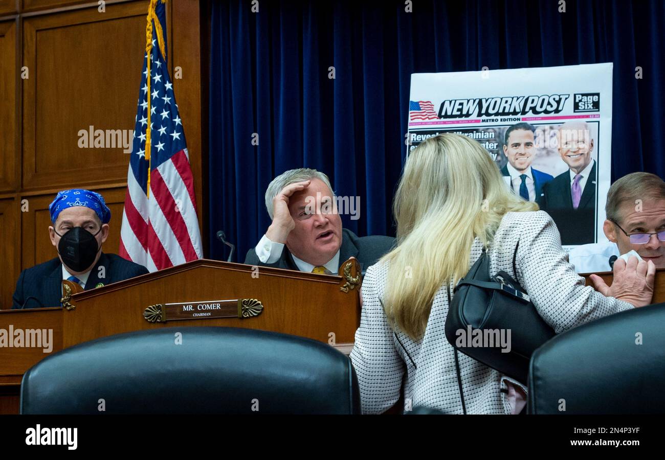 James comer and marjorie taylor greene hi-res stock photography and ...