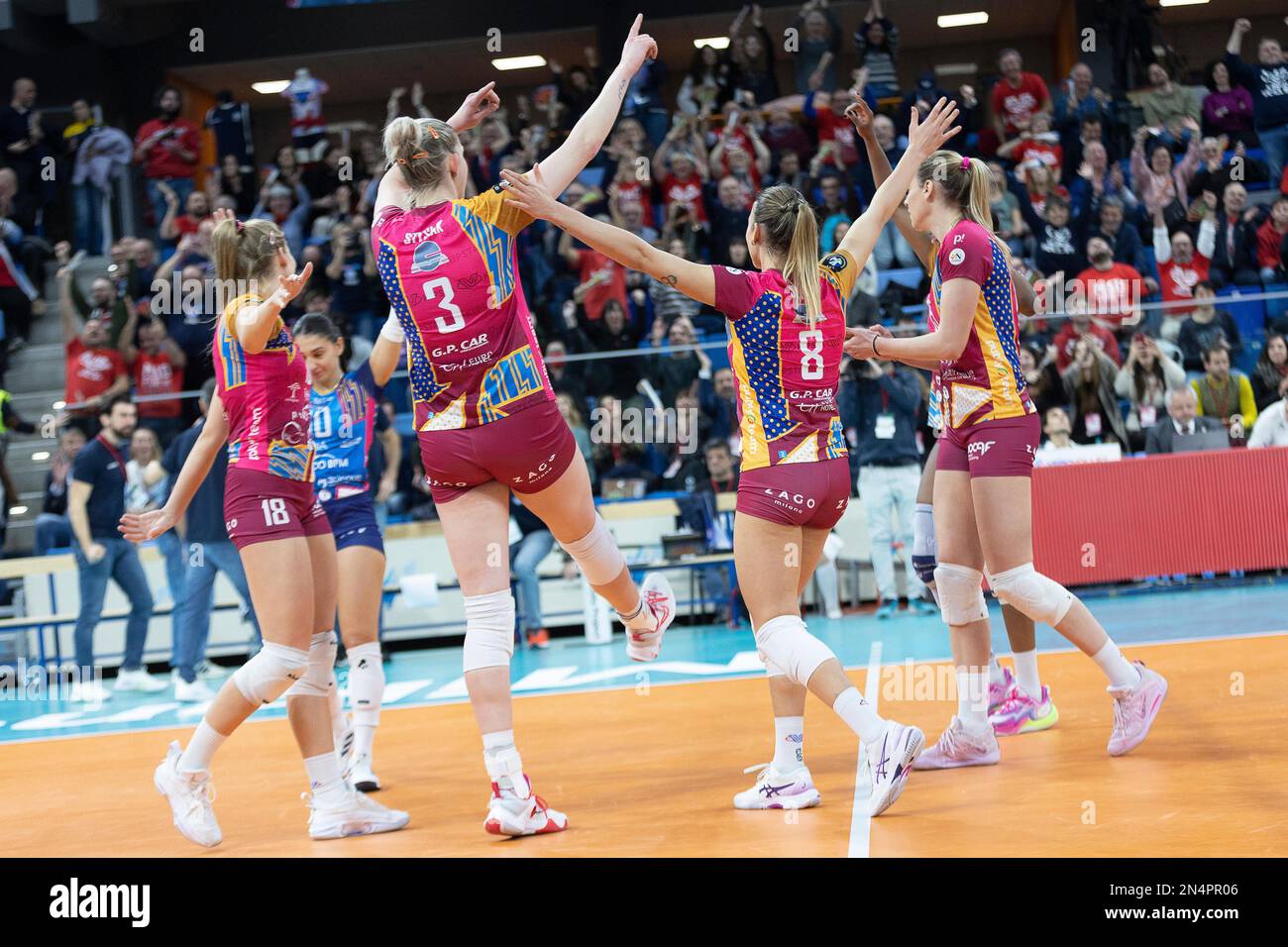 Players of Vero Volley Milano celebrate after scoring a match point ...