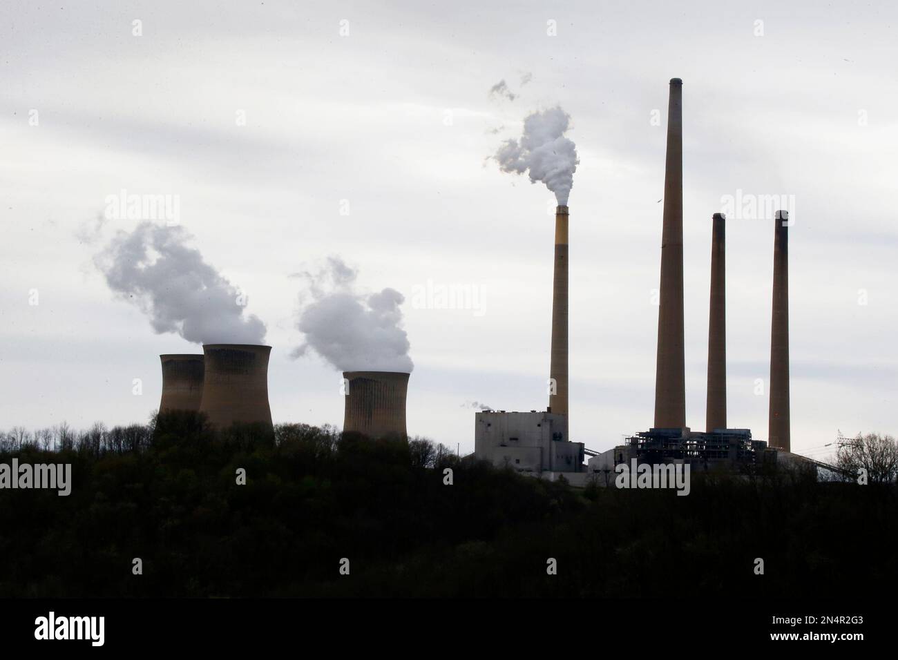 This photo taken May 5, 2014 shows the stacks of the Homer City ...
