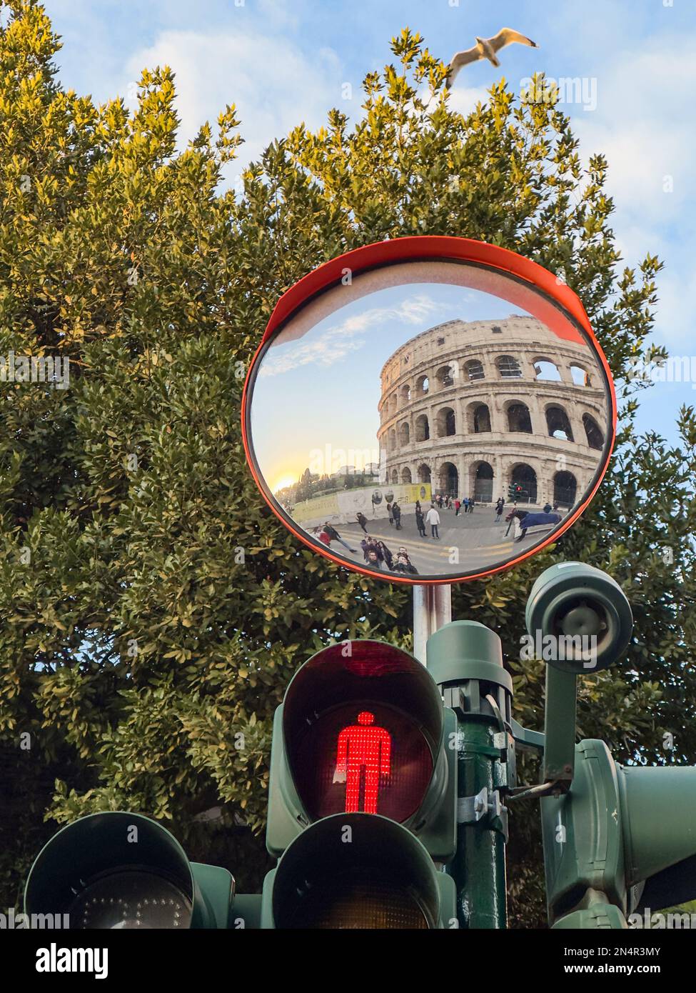 The Coliseum: Mirror reflection, Rome Stock Photo - Alamy