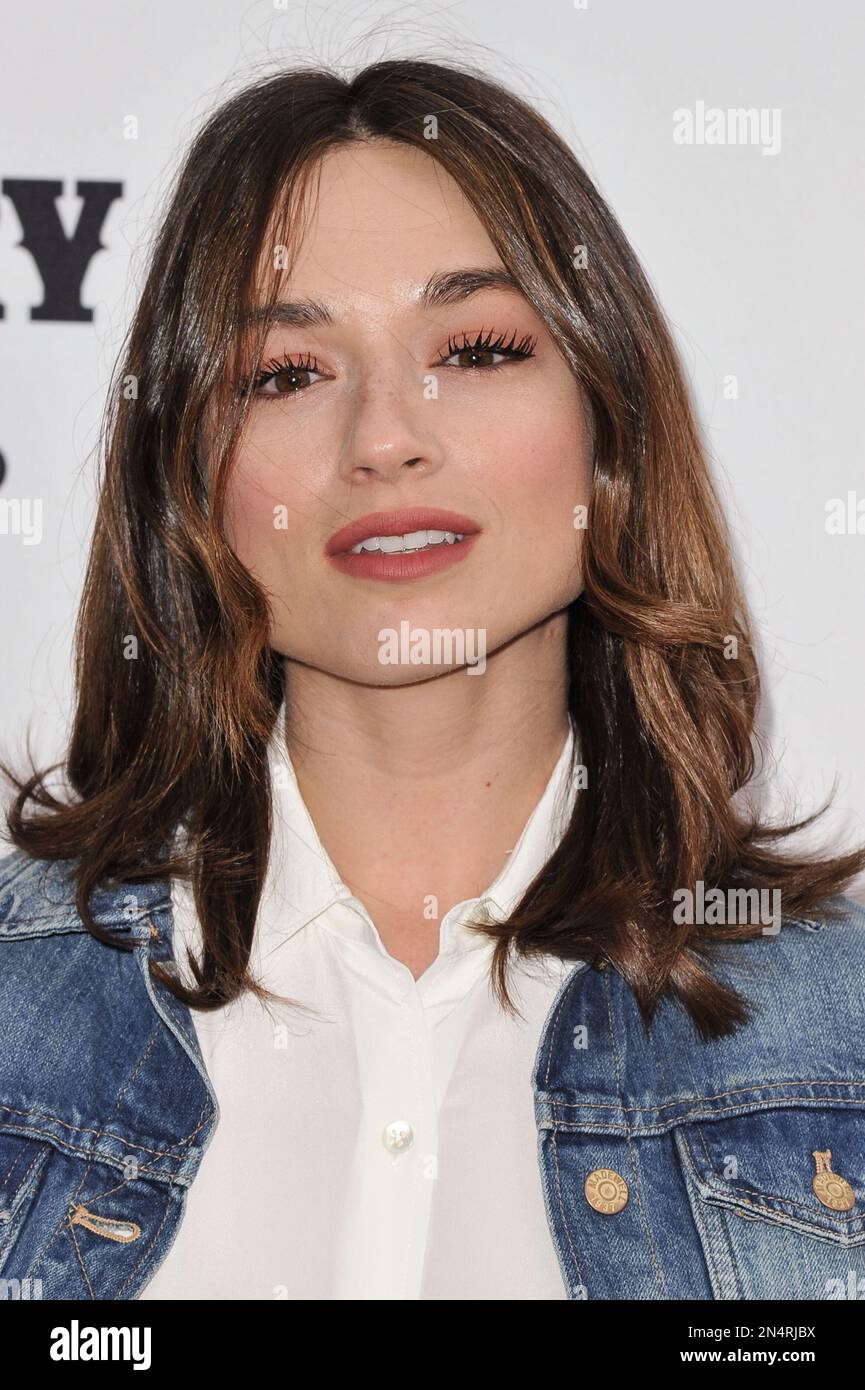 Crystal Reed arrives at the "Country: Portraits Of An American Sound ...